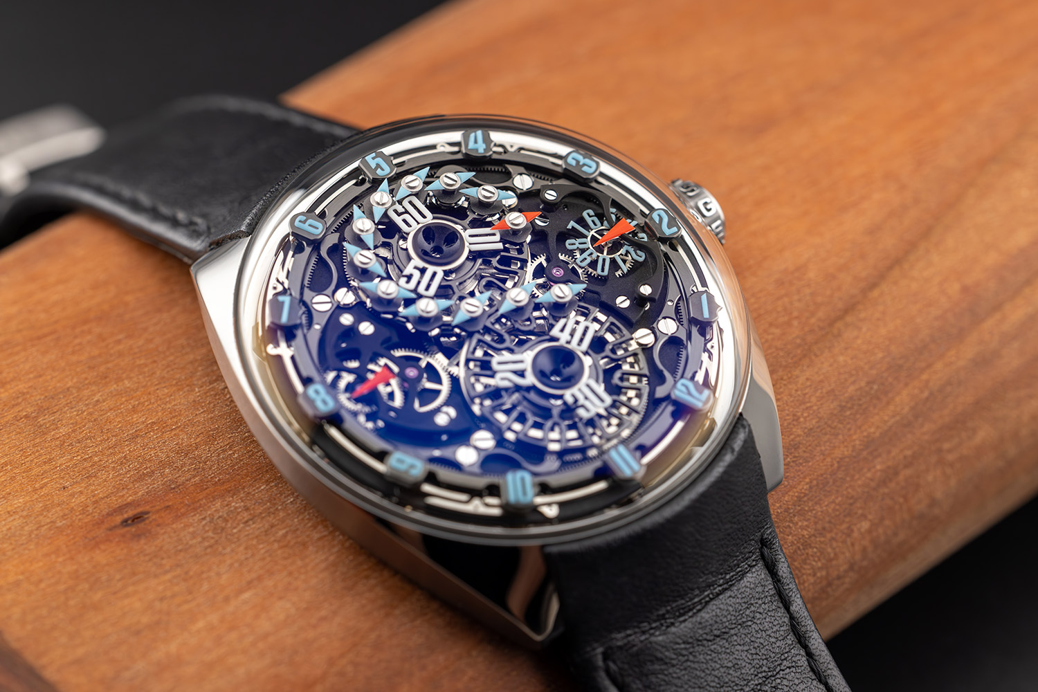 GNS 1.2 Black Arrow - Genus Watches